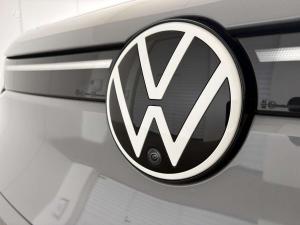 Pelēks Volkswagen ID.4 2023 Viļņa, ar dzinēja tilpumu 0.00 L un nobraukumu 97 tūkst. km par 28000 €, foto 34 vietnē AUTOMOTO.COM.LV