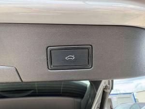 Pelēks Volkswagen ID.4 2023 Viļņa, ar dzinēja tilpumu 0.00 L un nobraukumu 168 tūkst. km par 26200 €, foto 36 vietnē AUTOMOTO.COM.LV