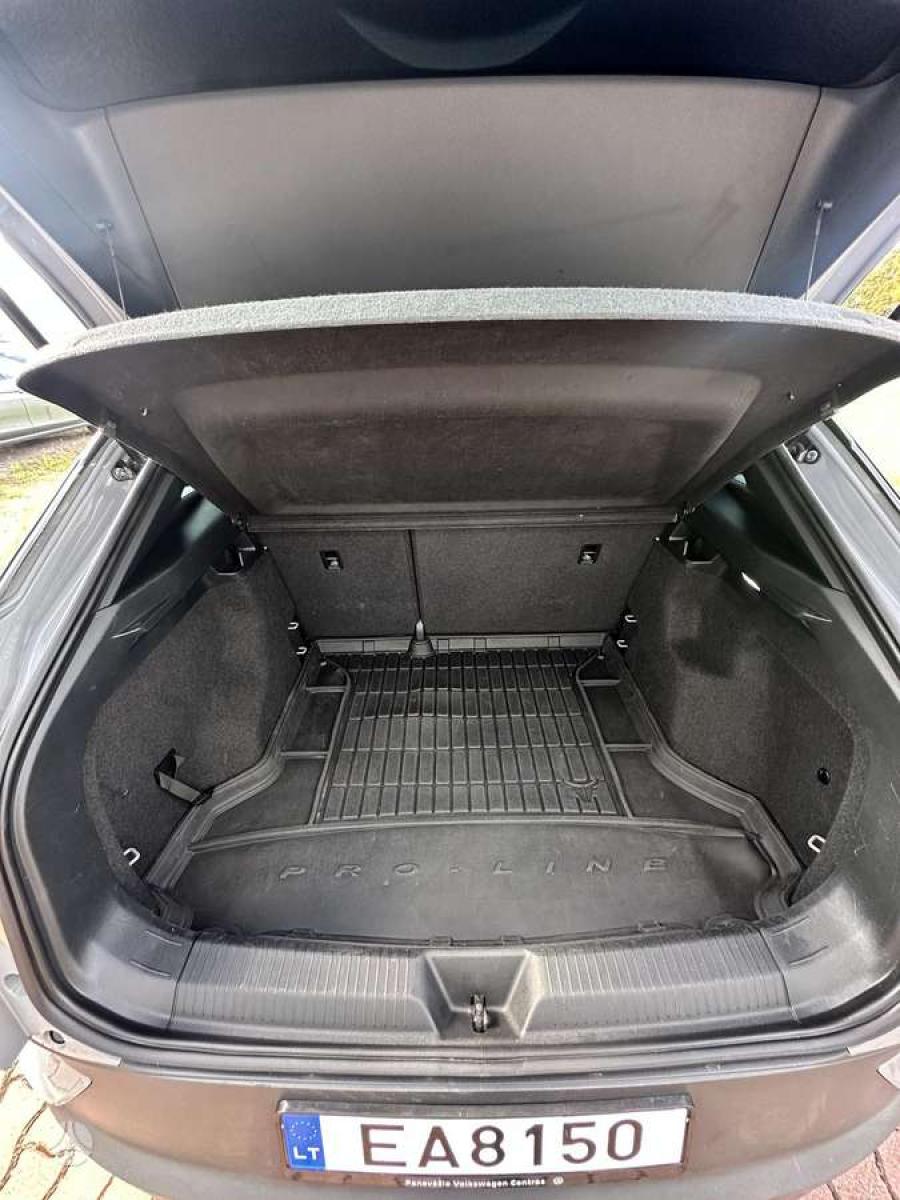 Grey Volkswagen ID.4 2023 in Panevezys, with an engine capacity of 0.00 L and mileage of 142 thousand km for 23500 €, photo 17 on AUTOMOTO.COM.LV