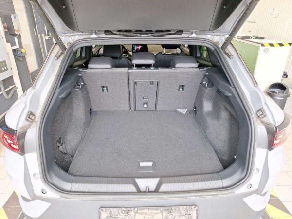 Pelēks Volkswagen ID.4 2023 Viļņa, ar dzinēja tilpumu 0.00 L un nobraukumu 137 tūkst. km par 25490 €, foto 5 vietnē AUTOMOTO.COM.LV