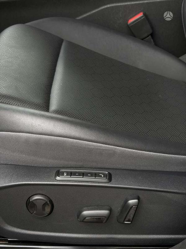 Pelēks Volkswagen ID.4 2023 Viļņa, ar dzinēja tilpumu 0.00 L un nobraukumu 39 tūkst. km par 27090 €, foto 10 vietnē AUTOMOTO.COM.LV