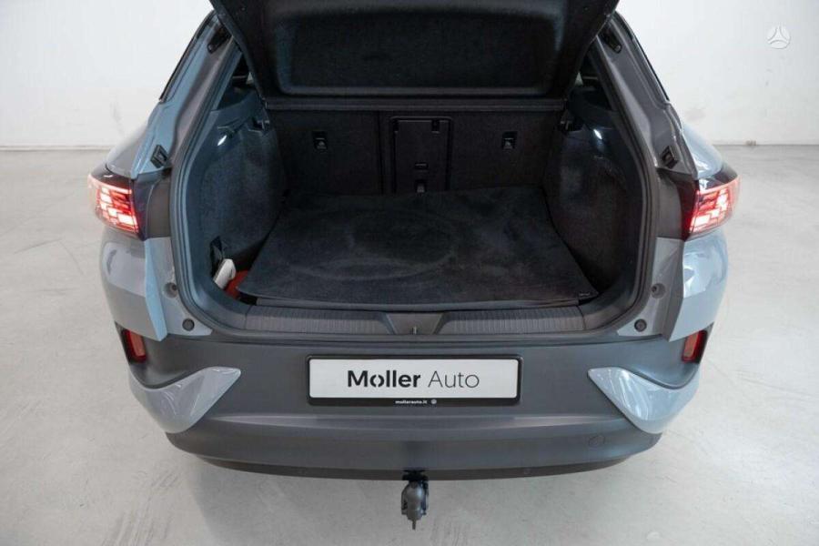 Grey Volkswagen ID.4 2023 in Vilnius, with an engine capacity of 0.00 L and mileage of 105 thousand km for 31000 €, photo 21 on AUTOMOTO.COM.LV