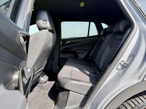 Pelēks Volkswagen ID.4 2024 Vilkaviškis, ar dzinēja tilpumu 0.00 L un nobraukumu 40 tūkst. km par 33500 €, foto 18 vietnē AUTOMOTO.COM.LV