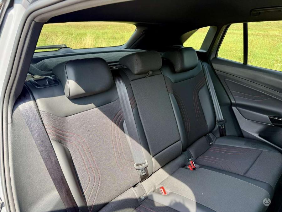 Pelēks Volkswagen ID.4 2024 Vilkaviškis, ar dzinēja tilpumu 0.00 L un nobraukumu 40 tūkst. km par 33500 €, foto 19 vietnē AUTOMOTO.COM.LV