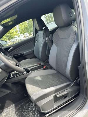 Grey Volkswagen ID.4 2026 in Panevezys, with an engine capacity of 0.00 L and mileage of 0 thousand km for 45990 €, photo 12 on AUTOMOTO.COM.LV