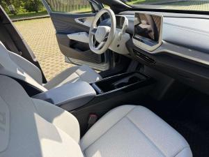Grey Volkswagen ID.4 2023 in Vilnius, with an engine capacity of 0.00 L and mileage of 22 thousand km for 26800 €, photo 14 on AUTOMOTO.COM.LV