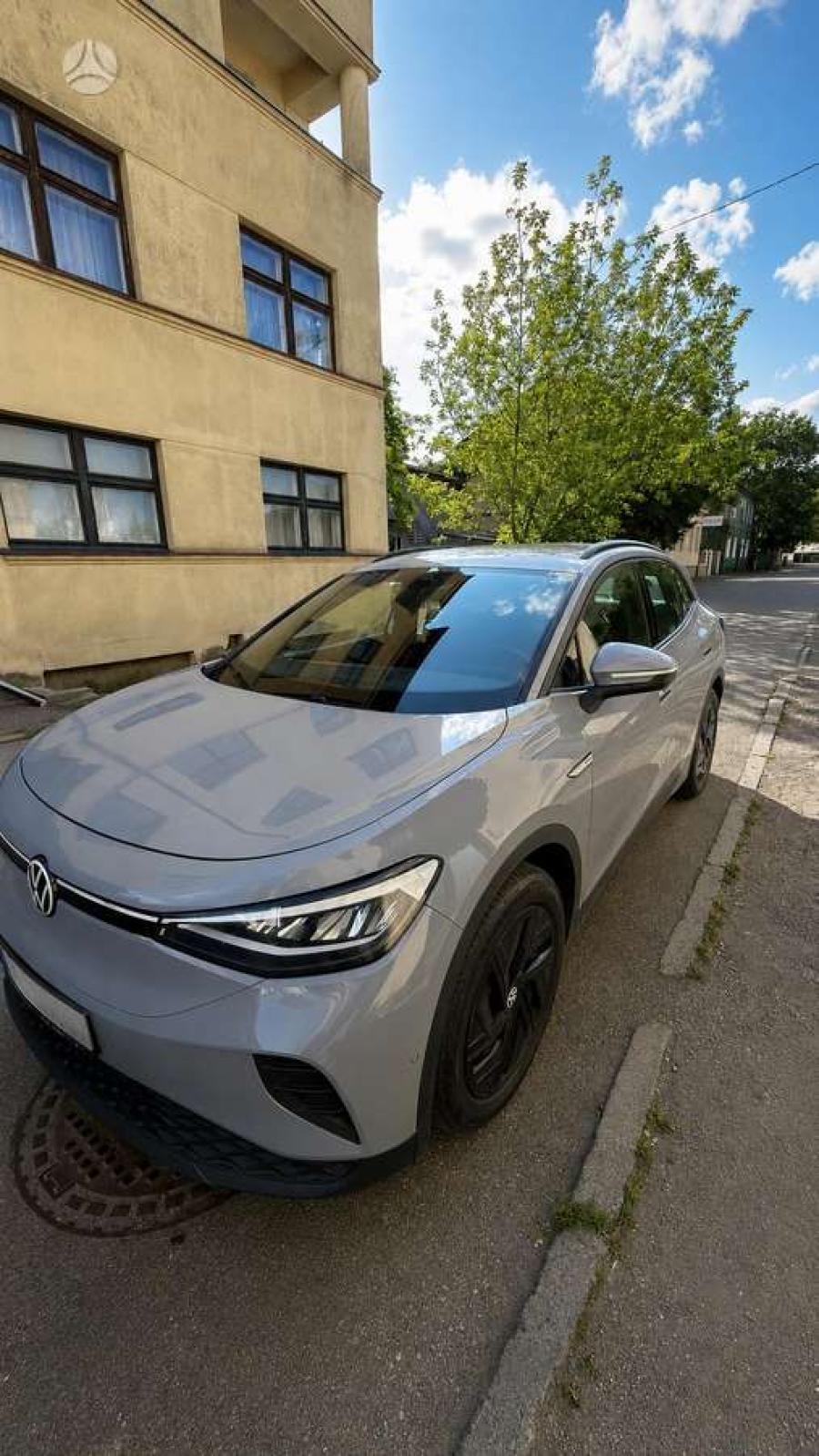 Grey Volkswagen ID.4 2023 in Kaunas, with an engine capacity of 0.00 L and mileage of 95 thousand km for 27900 €, photo 1 on AUTOMOTO.COM.LV