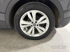 Pelēks Volkswagen ID.4 2021 Tallina, ar dzinēja tilpumu 0.00 L un nobraukumu 115 tūkst. km par 23000 €, foto 12 vietnē AUTOMOTO.COM.LV