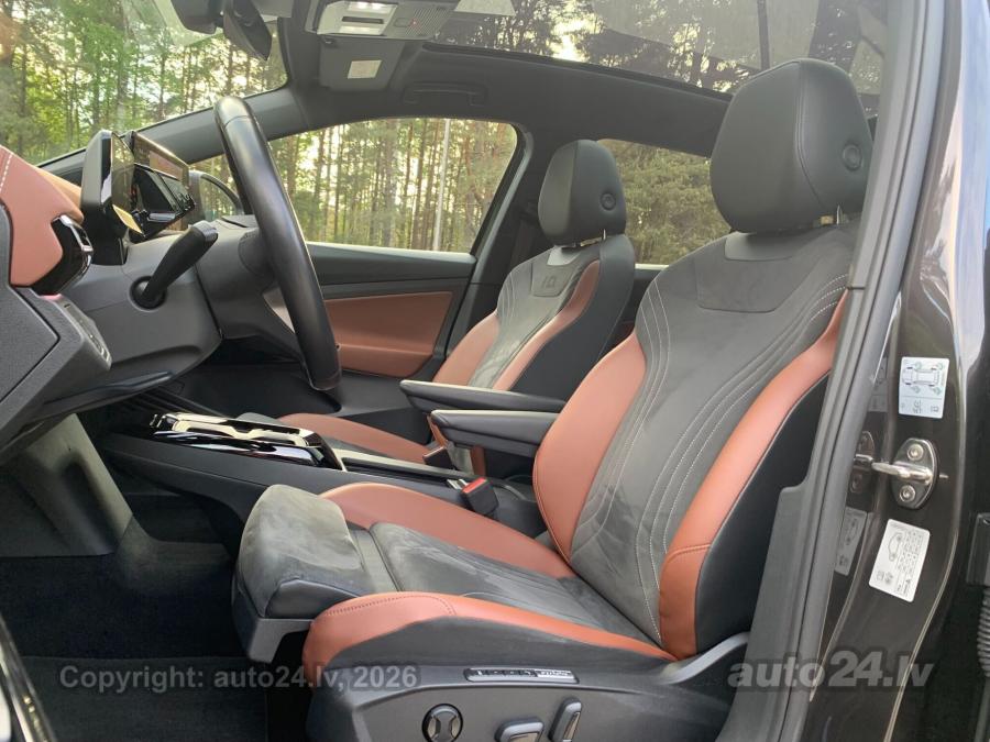 Pelēks Volkswagen ID.4 2021 Tallina, ar dzinēja tilpumu 0.00 L un nobraukumu 128 tūkst. km par 26900 €, foto 16 vietnē AUTOMOTO.COM.LV
