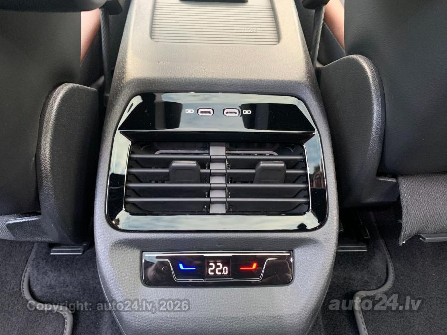 Pelēks Volkswagen ID.4 2021 Tallina, ar dzinēja tilpumu 0.00 L un nobraukumu 128 tūkst. km par 26900 €, foto 21 vietnē AUTOMOTO.COM.LV