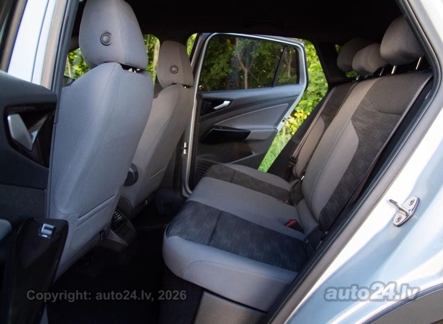 Pelēks Volkswagen ID.4 2022 Tallina, ar dzinēja tilpumu 0.00 L un nobraukumu 95 tūkst. km par 23500 €, foto 13 vietnē AUTOMOTO.COM.LV