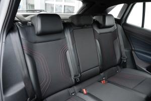 Grey Volkswagen ID.4 2022 in Riga, with an engine capacity of 0.00 L and mileage of 89 thousand km for 33650 €, photo 9 on AUTOMOTO.COM.LV
