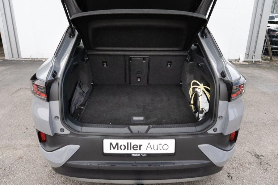 Grey Volkswagen ID.4 2022 in Riga, with an engine capacity of 0.00 L and mileage of 89 thousand km for 33650 €, photo 27 on AUTOMOTO.COM.LV