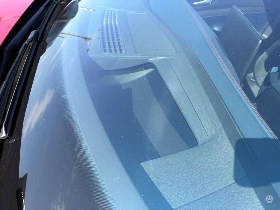 Sarkans Volkswagen ID.4 2022 Viļņa, ar dzinēja tilpumu 0.00 L un nobraukumu 150 tūkst. km par 25700 €, foto 11 vietnē AUTOMOTO.COM.LV