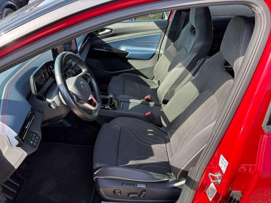 Sarkans Volkswagen ID.4 2022 Viļņa, ar dzinēja tilpumu 0.00 L un nobraukumu 150 tūkst. km par 25700 €, foto 13 vietnē AUTOMOTO.COM.LV
