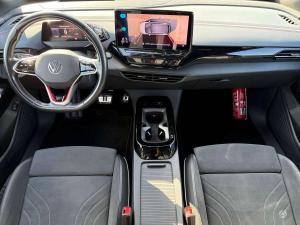 Sarkans Volkswagen ID.4 2022 Viļņa, ar dzinēja tilpumu 0.00 L un nobraukumu 150 tūkst. km par 25700 €, foto 22 vietnē AUTOMOTO.COM.LV