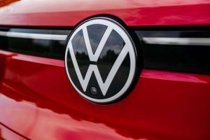 Sarkans Volkswagen ID.4 2023 Plungė, ar dzinēja tilpumu 0.00 L un nobraukumu 138 tūkst. km par 28400 €, foto 16 vietnē AUTOMOTO.COM.LV