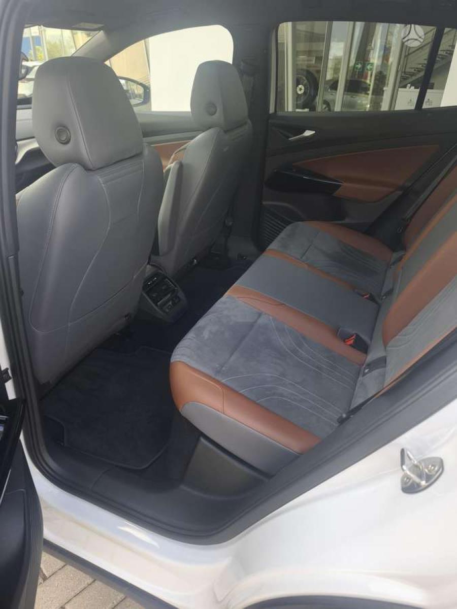 Balts Volkswagen ID.4 2020 Šauļi, ar dzinēja tilpumu 0.00 L un nobraukumu 91 tūkst. km par 22600 €, foto 9 vietnē AUTOMOTO.COM.LV