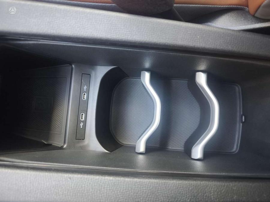 Balts Volkswagen ID.4 2020 Šauļi, ar dzinēja tilpumu 0.00 L un nobraukumu 91 tūkst. km par 22600 €, foto 20 vietnē AUTOMOTO.COM.LV