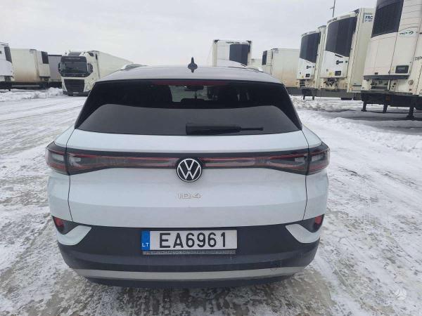 White Volkswagen ID.4 2021 in Vilnius, with an engine capacity of 0.00 L and mileage of 293 thousand km for 14990 €, photo 6 on AUTOMOTO.COM.LV