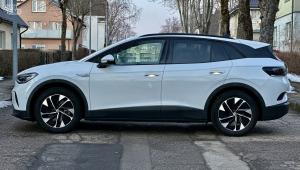 Balts Volkswagen ID.4 2022 Kretinga, ar dzinēja tilpumu 0.00 L un nobraukumu 69 tūkst. km par 30999 €, foto 4 vietnē AUTOMOTO.COM.LV