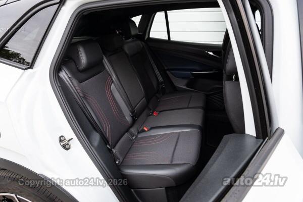 Balts Volkswagen ID.4 2022 Rīga, ar dzinēja tilpumu 0.00 L un nobraukumu 76 tūkst. km par 35816 €, foto 7 vietnē AUTOMOTO.COM.LV