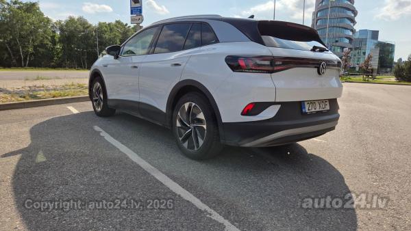 Balts Volkswagen ID.4 2022 Tallina, ar dzinēja tilpumu 0.00 L un nobraukumu 44 tūkst. km par 26960 €, foto 5 vietnē AUTOMOTO.COM.LV