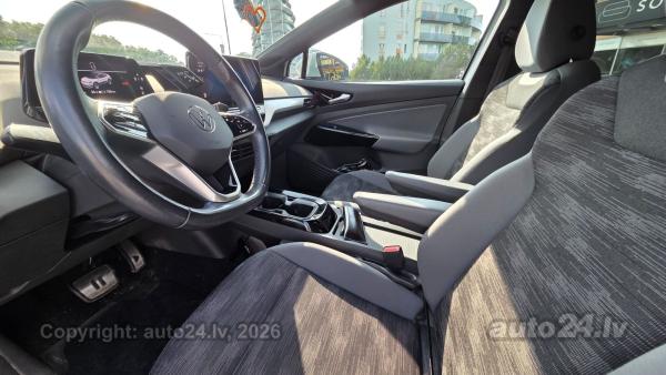 Balts Volkswagen ID.4 2022 Tallina, ar dzinēja tilpumu 0.00 L un nobraukumu 44 tūkst. km par 26960 €, foto 7 vietnē AUTOMOTO.COM.LV