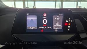 White Volkswagen ID.4 2022 in Tallinn, with an engine capacity of 0.00 L and mileage of 44 thousand km for 26960 €, photo 12 on AUTOMOTO.COM.LV