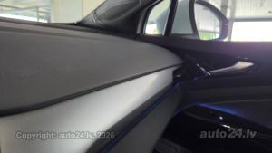 White Volkswagen ID.4 2022 in Tallinn, with an engine capacity of 0.00 L and mileage of 44 thousand km for 26960 €, photo 15 on AUTOMOTO.COM.LV