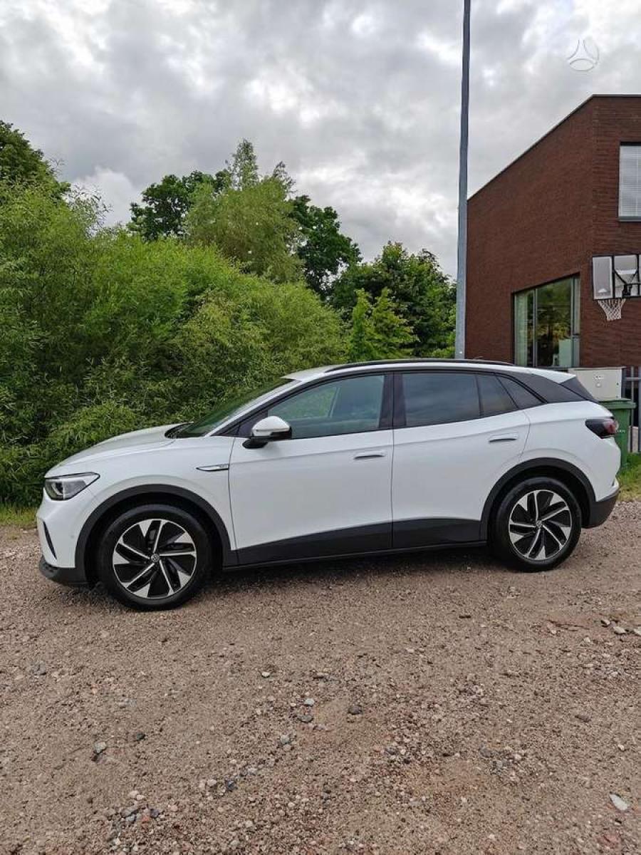 Balts Volkswagen ID.4 2022 Kauņa, ar dzinēja tilpumu 0.00 L un nobraukumu 75 tūkst. km par 24900 €, foto 1 vietnē AUTOMOTO.COM.LV