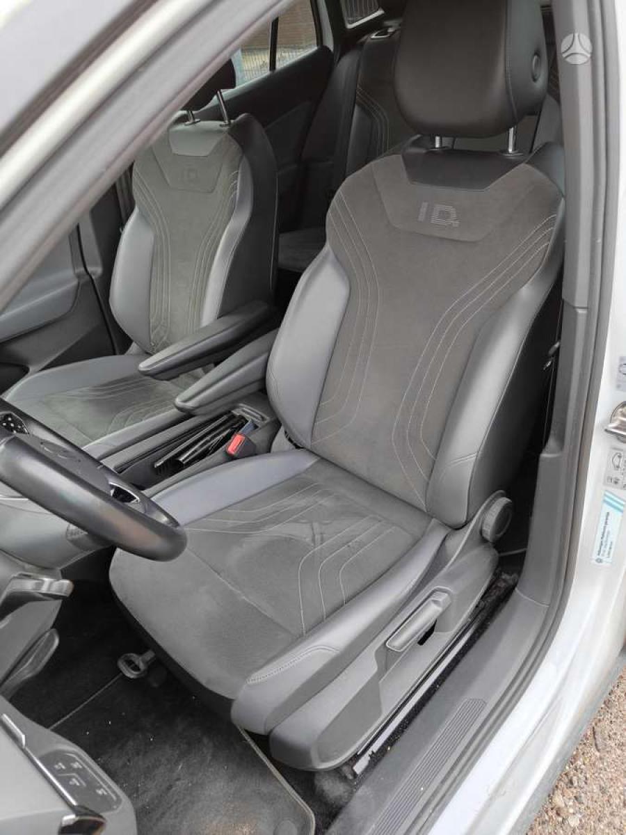 Balts Volkswagen ID.4 2022 Kauņa, ar dzinēja tilpumu 0.00 L un nobraukumu 75 tūkst. km par 24900 €, foto 6 vietnē AUTOMOTO.COM.LV