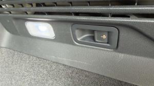Balts Volkswagen ID.4 2023 Šauļi, ar dzinēja tilpumu 0.00 L un nobraukumu 75 tūkst. km par 19350 €, foto 33 vietnē AUTOMOTO.COM.LV