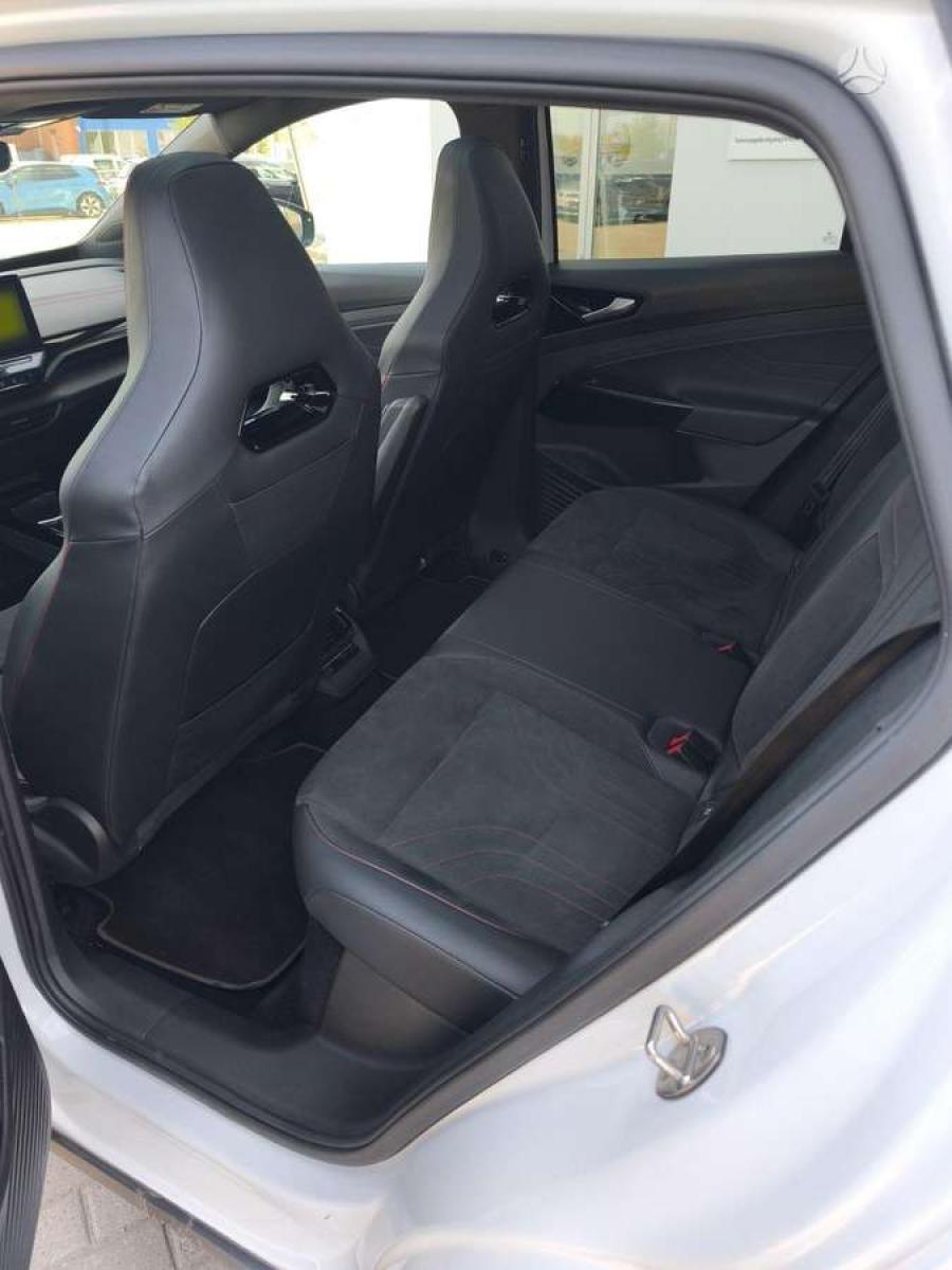 Balts Volkswagen ID.4 2023 Šauļi, ar dzinēja tilpumu 0.00 L un nobraukumu 80 tūkst. km par 32500 €, foto 12 vietnē AUTOMOTO.COM.LV