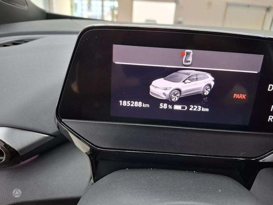 White Volkswagen ID.4 2023 in Vilnius, with an engine capacity of 0.00 L and mileage of 185 thousand km for 22500 €, photo 10 on AUTOMOTO.COM.LV