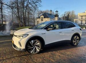 Balts Volkswagen ID.4 2021 Kauņa, ar dzinēja tilpumu 0.00 L un nobraukumu 184 tūkst. km par 22250 €, foto 3 vietnē AUTOMOTO.COM.LV
