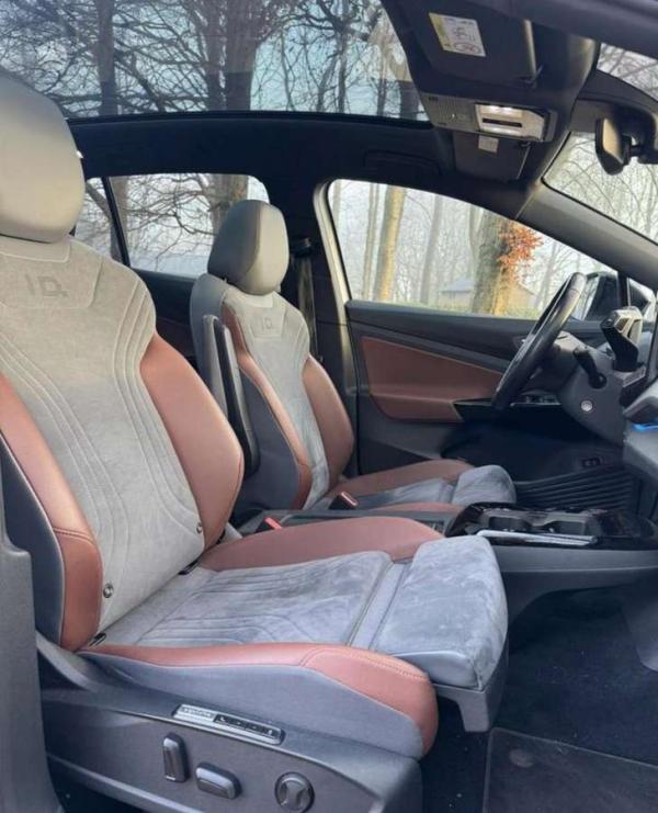 Balts Volkswagen ID.4 2021 Kauņa, ar dzinēja tilpumu 0.00 L un nobraukumu 184 tūkst. km par 22250 €, foto 6 vietnē AUTOMOTO.COM.LV