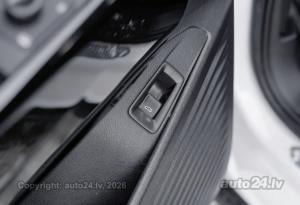 Balts Volkswagen ID.4 2023 Rīga, ar dzinēja tilpumu 0.00 L un nobraukumu 77 tūkst. km par 35900 €, foto 12 vietnē AUTOMOTO.COM.LV