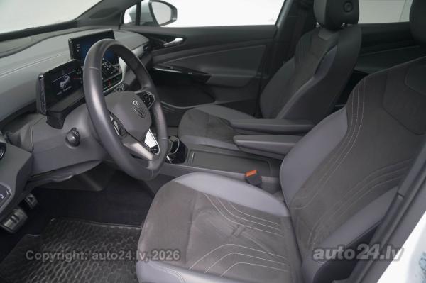 White Volkswagen ID.4 2023 in Tallinn, with an engine capacity of 0.00 L and mileage of 12 thousand km for 33990 €, photo 7 on AUTOMOTO.COM.LV