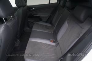 White Volkswagen ID.4 2023 in Tallinn, with an engine capacity of 0.00 L and mileage of 12 thousand km for 33990 €, photo 11 on AUTOMOTO.COM.LV