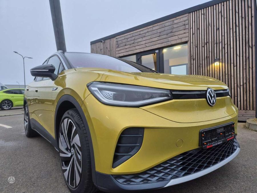 Dzeltens Volkswagen ID.4 2021 Viļņa, ar dzinēja tilpumu 0.00 L un nobraukumu 71 tūkst. km par 27300 €, foto 2 vietnē AUTOMOTO.COM.LV