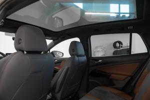 Dzeltens Volkswagen ID.4 2021 Viļņa, ar dzinēja tilpumu 0.00 L un nobraukumu 112 tūkst. km par 27900 €, foto 21 vietnē AUTOMOTO.COM.LV