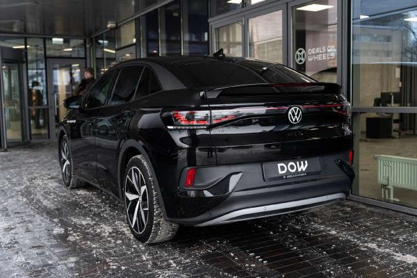 Melns Volkswagen ID.5 2022 Viļņa, ar dzinēja tilpumu 0.00 L un nobraukumu 69 tūkst. km par 29990 €, foto 5 vietnē AUTOMOTO.COM.LV