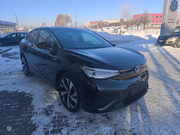 Melns Volkswagen ID.5 2022 Šauļi, ar dzinēja tilpumu 0.00 L un nobraukumu 92 tūkst. km par 26900 €, foto 3 vietnē AUTOMOTO.COM.LV