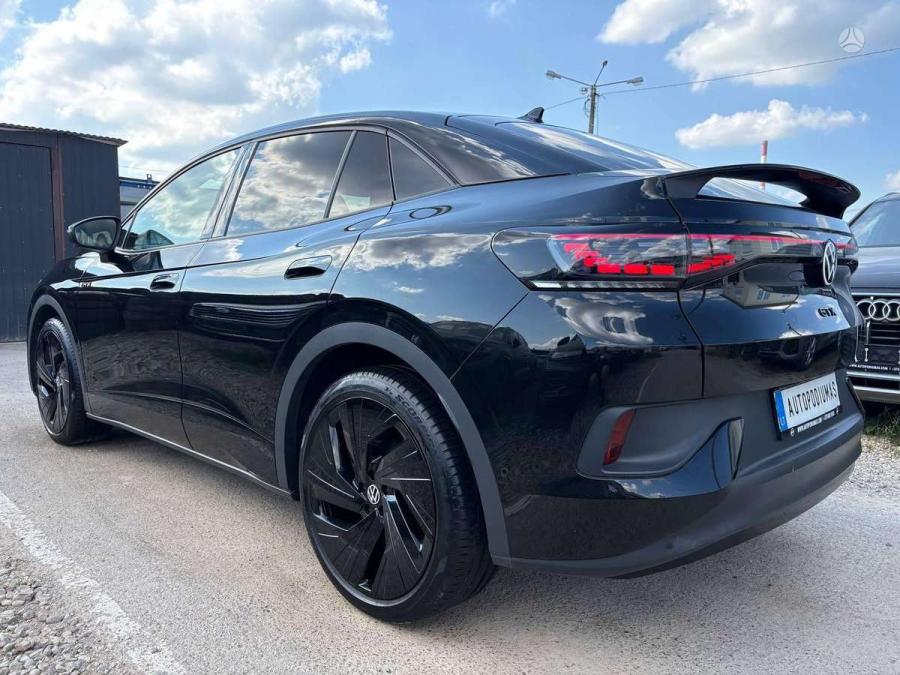 Melns Volkswagen ID.5 2023 Viļņa, ar dzinēja tilpumu 0.00 L un nobraukumu 23 tūkst. km par 35700 €, foto 10 vietnē AUTOMOTO.COM.LV
