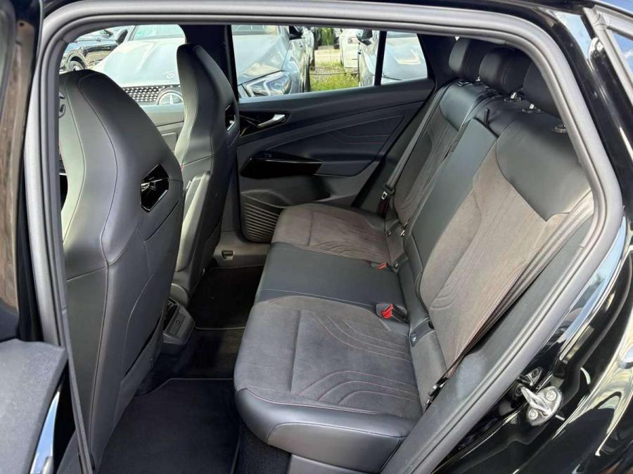 Melns Volkswagen ID.5 2023 Viļņa, ar dzinēja tilpumu 0.00 L un nobraukumu 23 tūkst. km par 35700 €, foto 19 vietnē AUTOMOTO.COM.LV