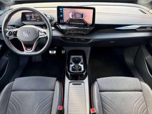 Melns Volkswagen ID.5 2023 Viļņa, ar dzinēja tilpumu 0.00 L un nobraukumu 23 tūkst. km par 35700 €, foto 22 vietnē AUTOMOTO.COM.LV