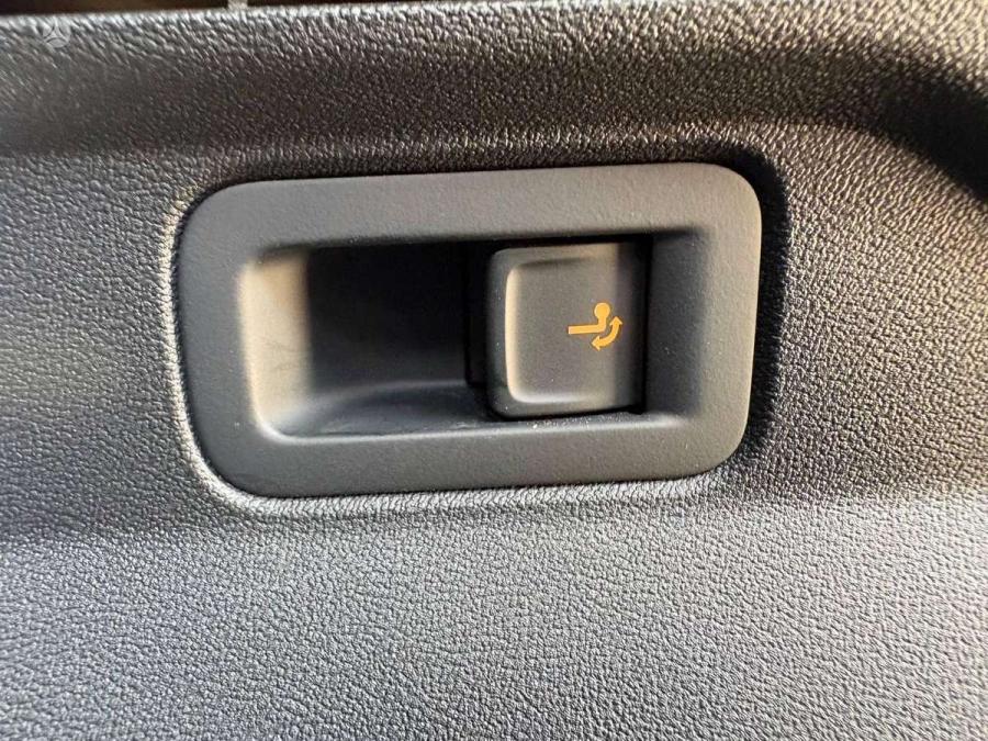 Melns Volkswagen ID.5 2023 Viļņa, ar dzinēja tilpumu 0.00 L un nobraukumu 23 tūkst. km par 35700 €, foto 37 vietnē AUTOMOTO.COM.LV