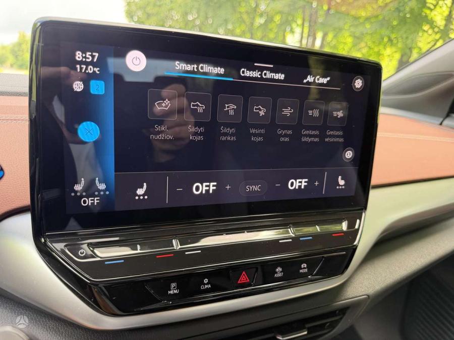 Melns Volkswagen ID.5 2023 Viļņa, ar dzinēja tilpumu 0.00 L un nobraukumu 80 tūkst. km par 28900 €, foto 24 vietnē AUTOMOTO.COM.LV