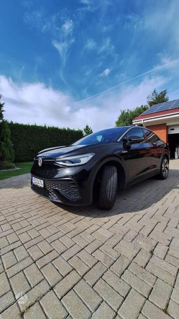Volkswagen ID.5 2023 Kėdainiai vietnē Melns Volkswagen ID.5 2023 Kėdainiai, ar dzinēja tilpumu 0.00 L un nobraukumu 48 tūkst. km par 34900 €, foto 10 vietnē AUTOMOTO.COM.LV